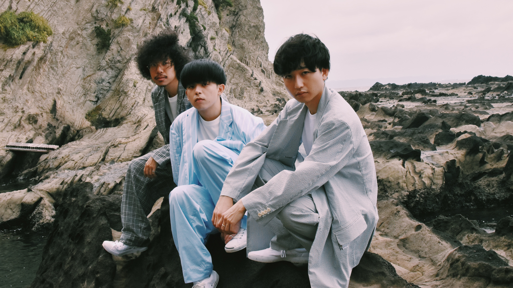 [Interview]えんぷてい 1st Album『QUIET FRIENDS』で旅するディストピア 第一過渡期を迎えたバンドが鳴らす音 ...