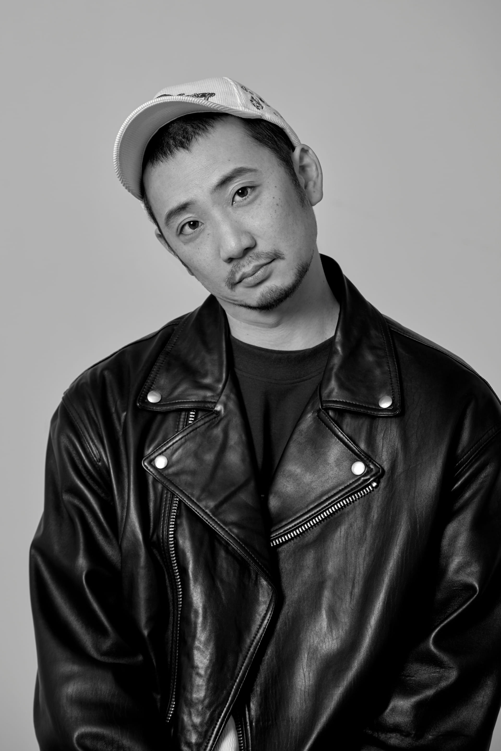 [SPECIAL SESSION]：岩澤高雄と織りなす9つの唐田えりか | EYESCREAM