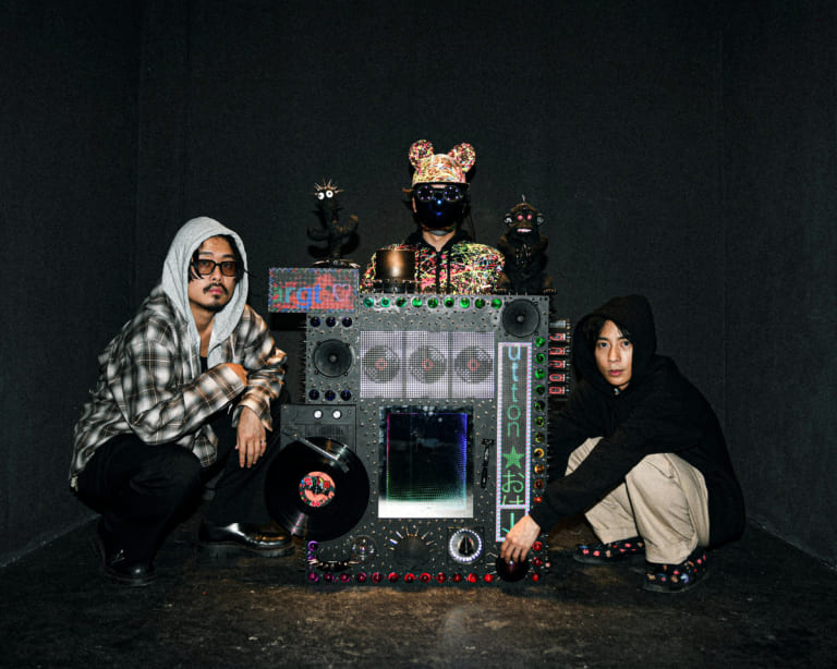 孫ノ珍美眼 ーMargt’s GOLD EDITIONー 男の夢を詰め込んだ無限鏡 「such a small world」 | EYESCREAM