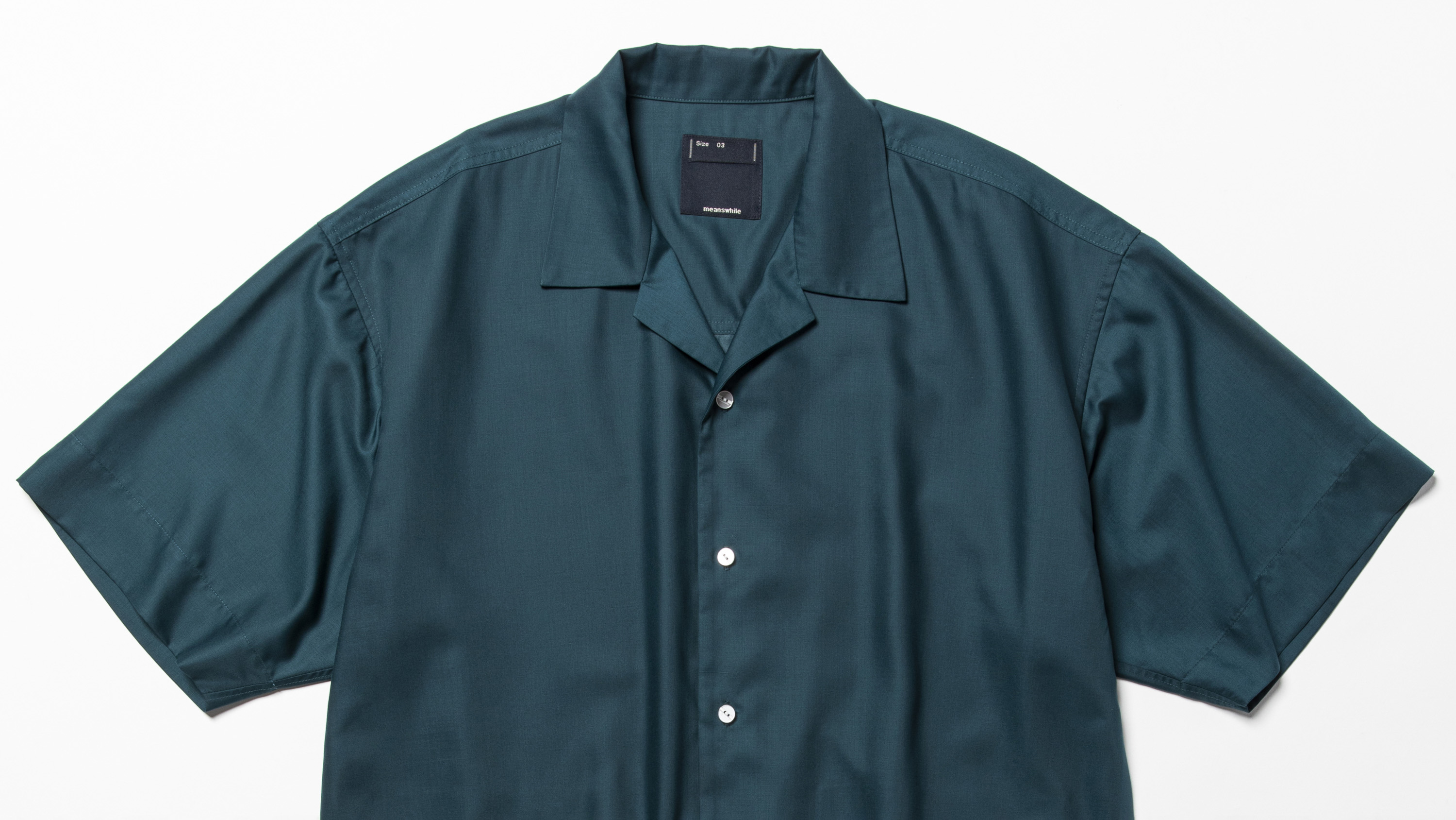 meanswhileが新作のオープンカラーシャツを発売 | EYESCREAM