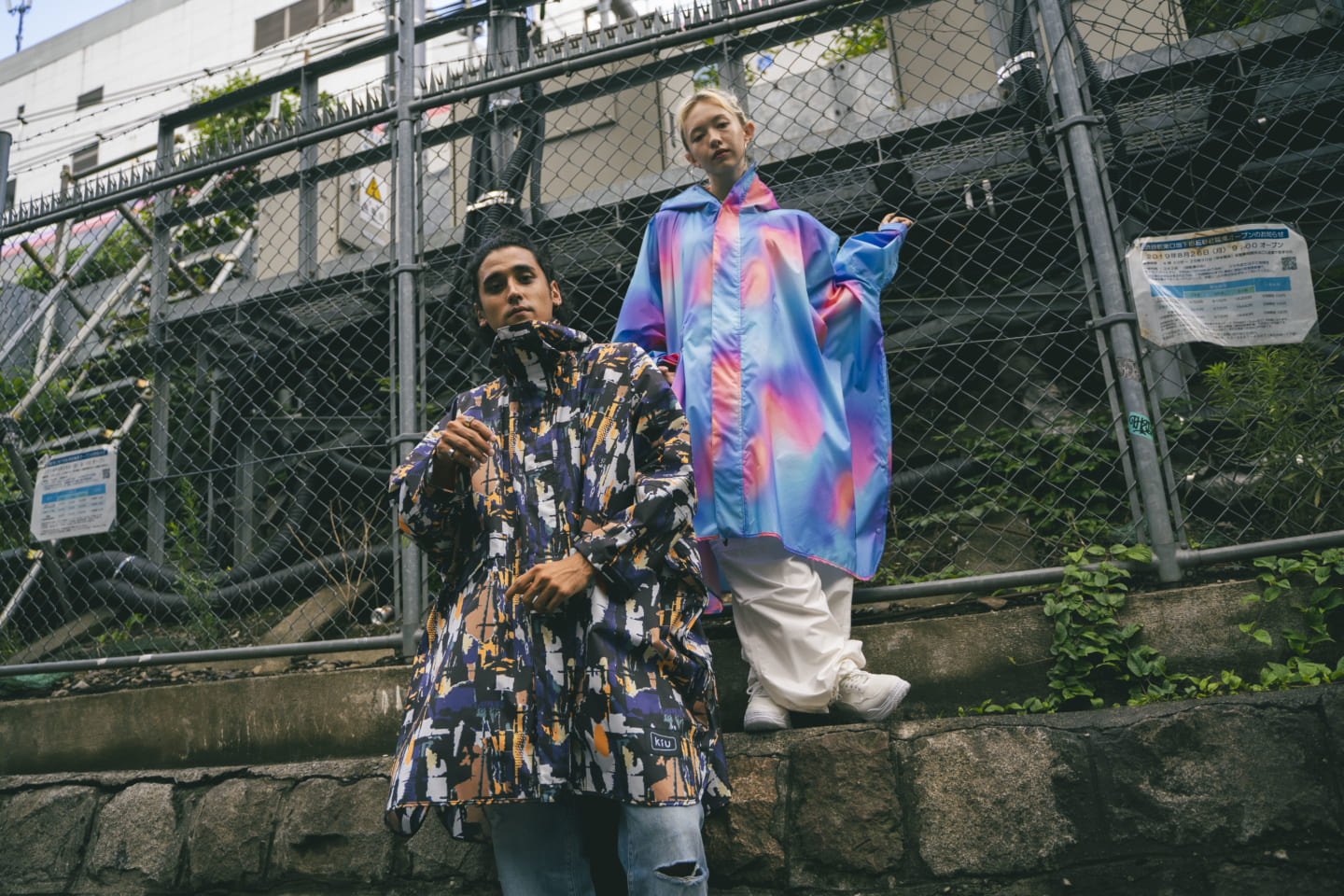 フェスをより楽しむための人気定番アイテム「KiU」から、今年注目のレインギアを紹介 | EYESCREAM