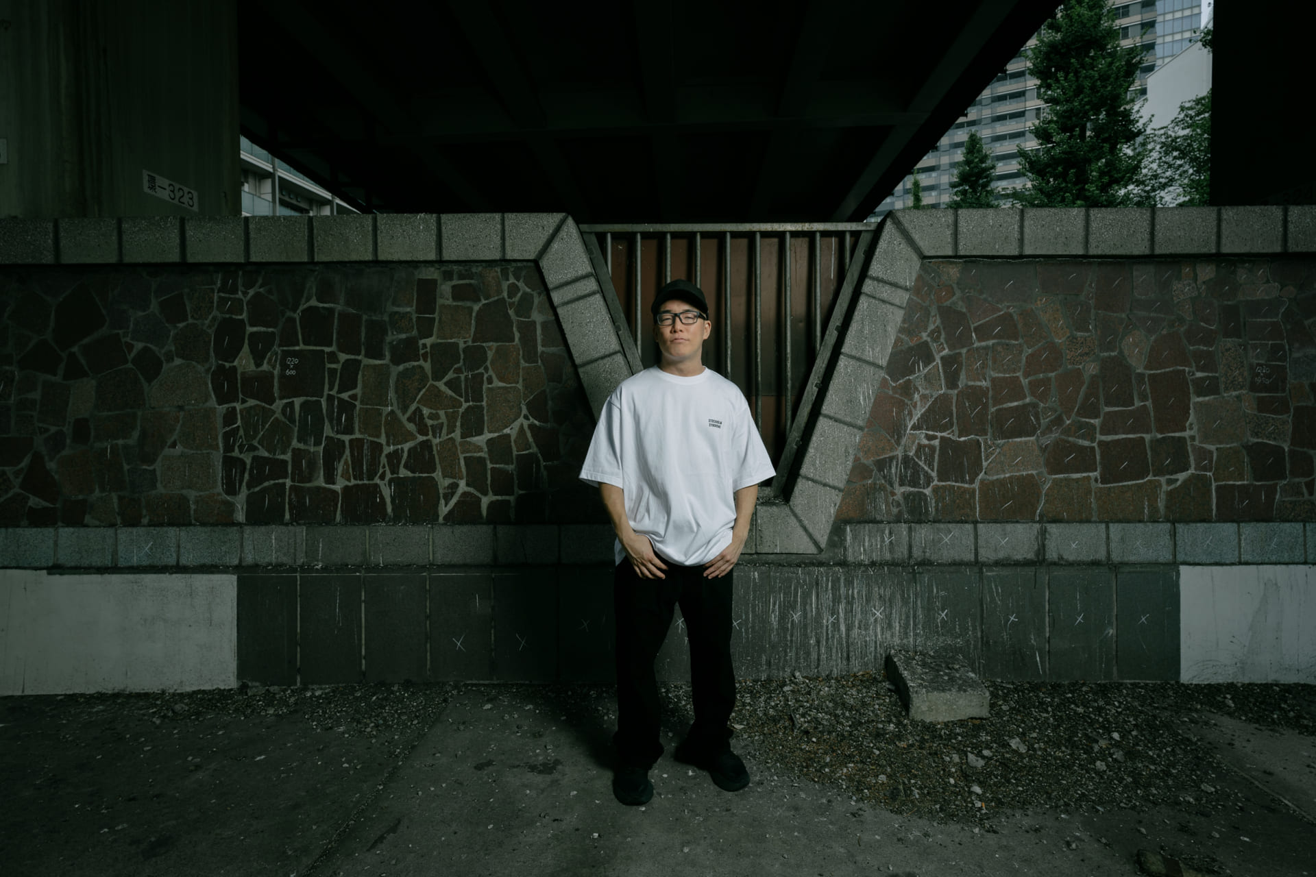 Interview: ずま ー人生を楽しみたい人を応援する サマーアンセム“夏なんだもん”についてー | EYESCREAM