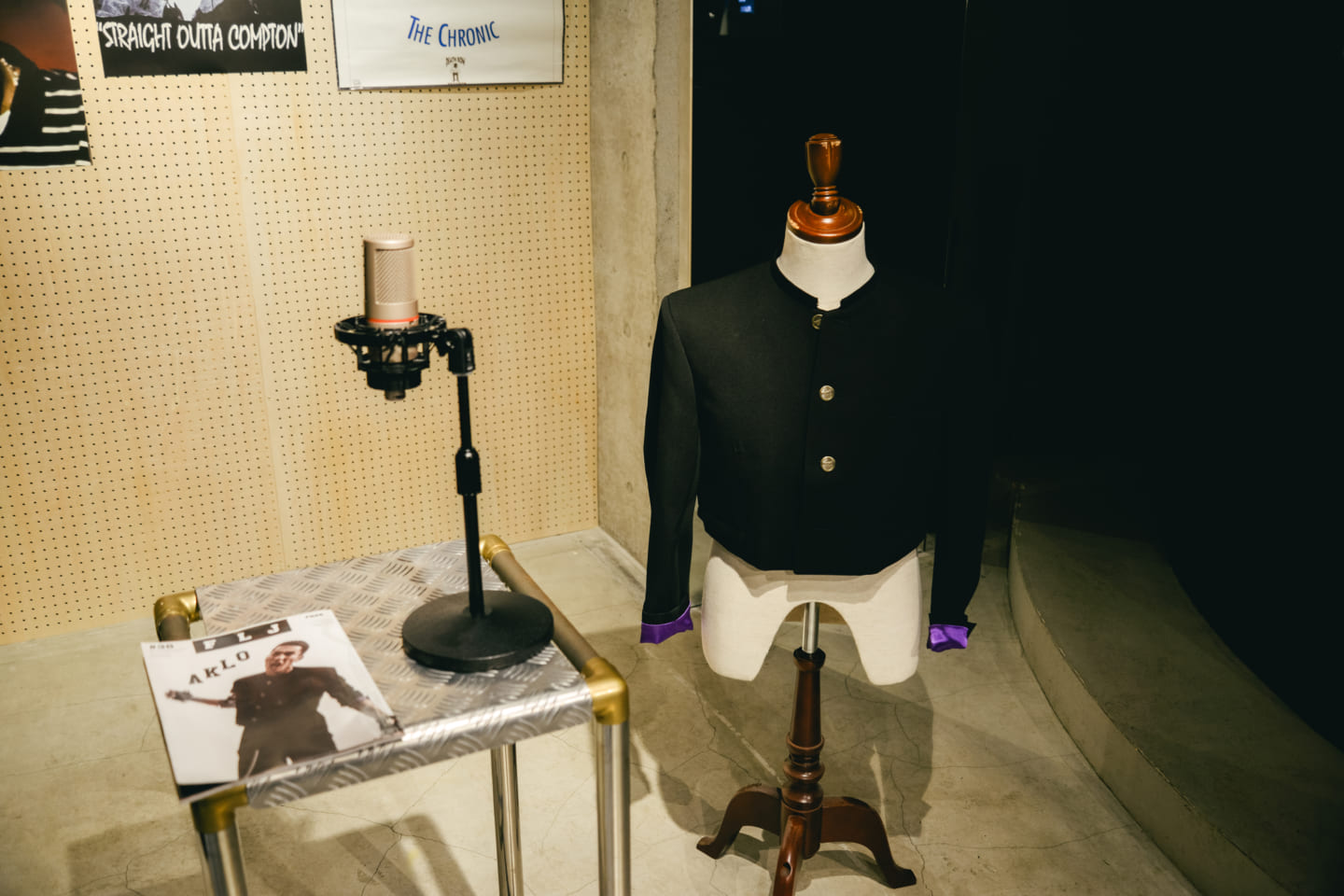 Photo Report：AKLO「RGTO」 10 th ANNIVERSARY EXHIBITION at Dr.Martens ...