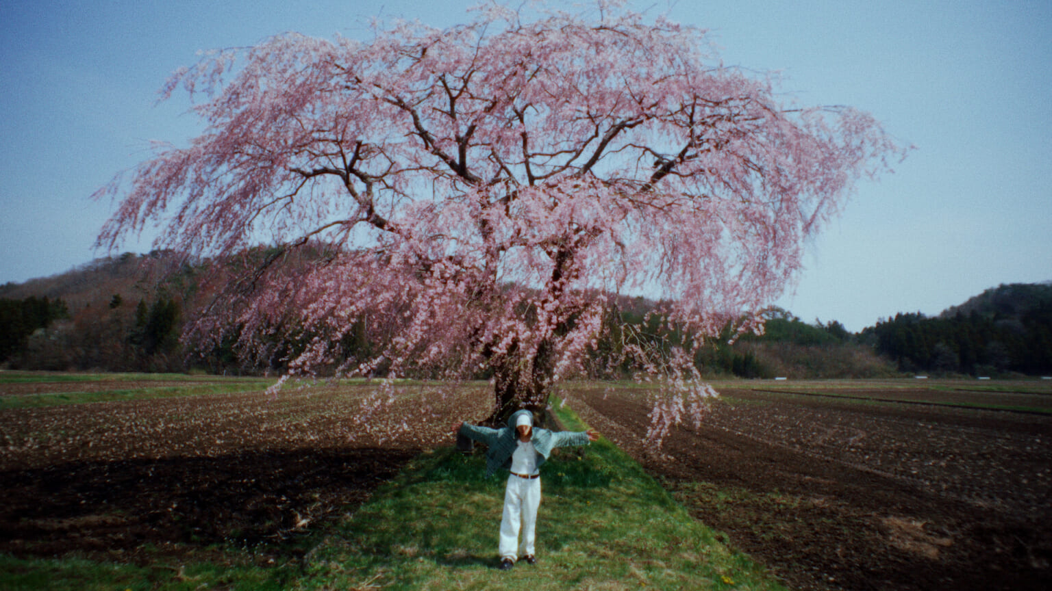 唾奇 × Kohjiya “PAGE ONE” 待望のMVが公開。 | EYESCREAM