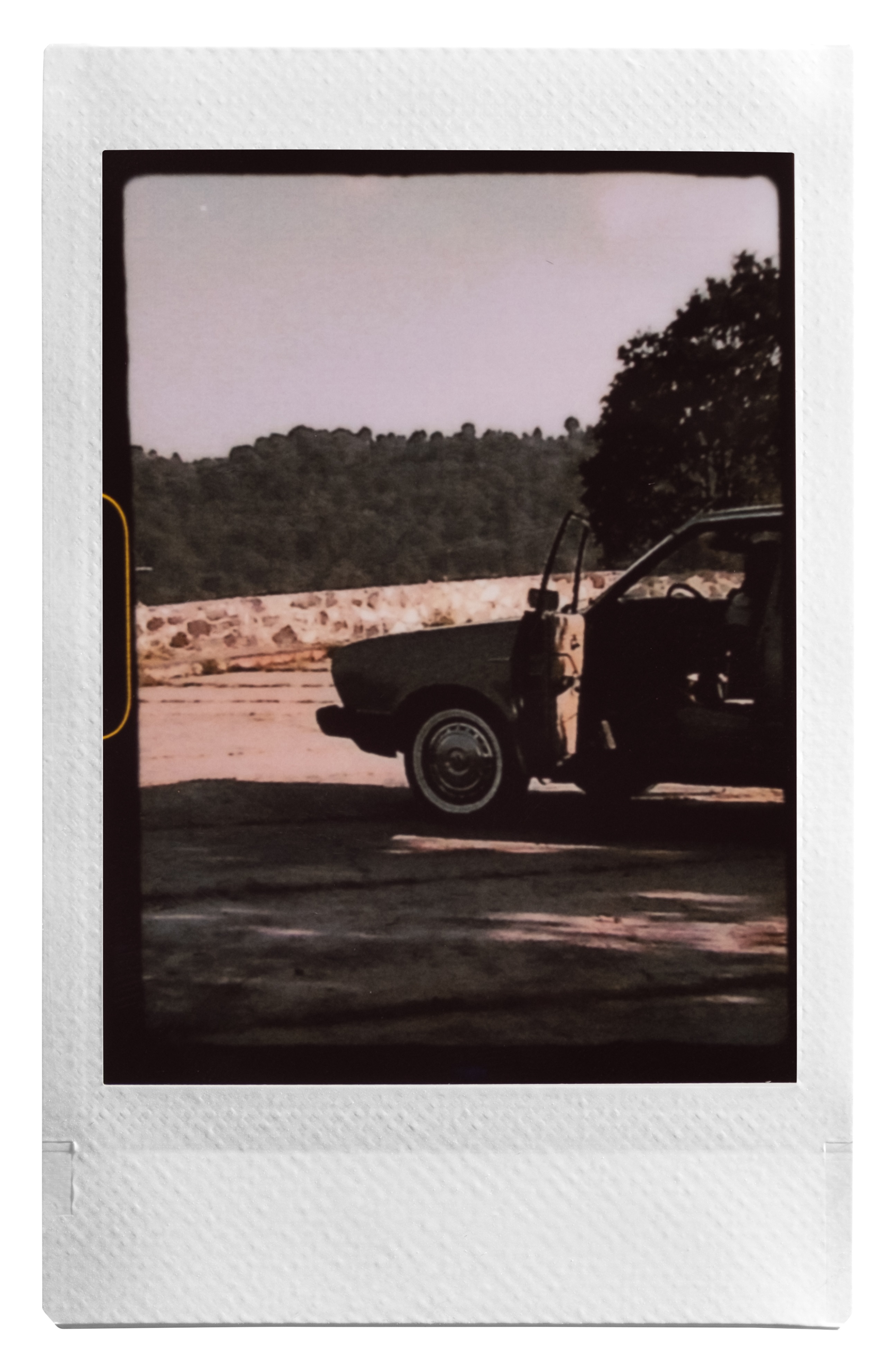 富士フイルム「instax mini Evo Cinema™」登場、動画とプリントが融合した新体験。新製品発表会には、俳優の広瀬すずと横浜流星 ...