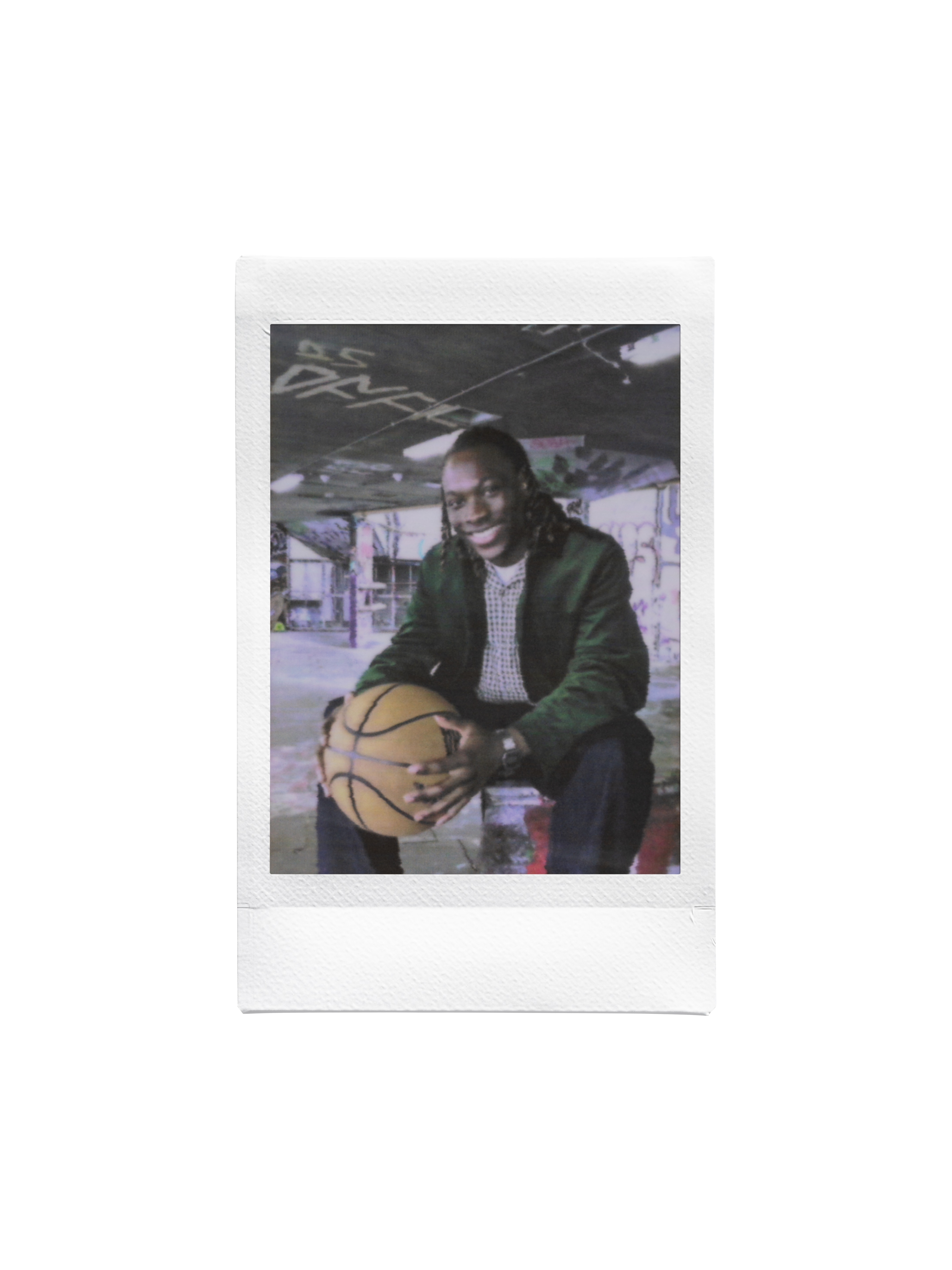 富士フイルム「instax mini Evo Cinema™」登場、動画とプリントが融合した新体験。新製品発表会には、俳優の広瀬すずと横浜流星 ...